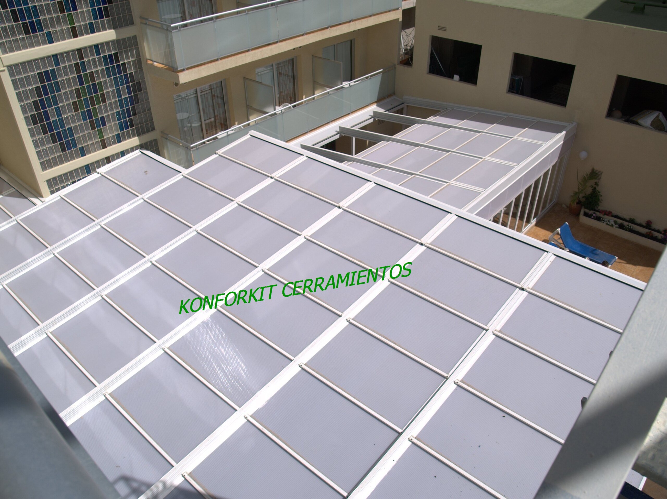 Techo Móvil - Montajes Tecnosur S.L.