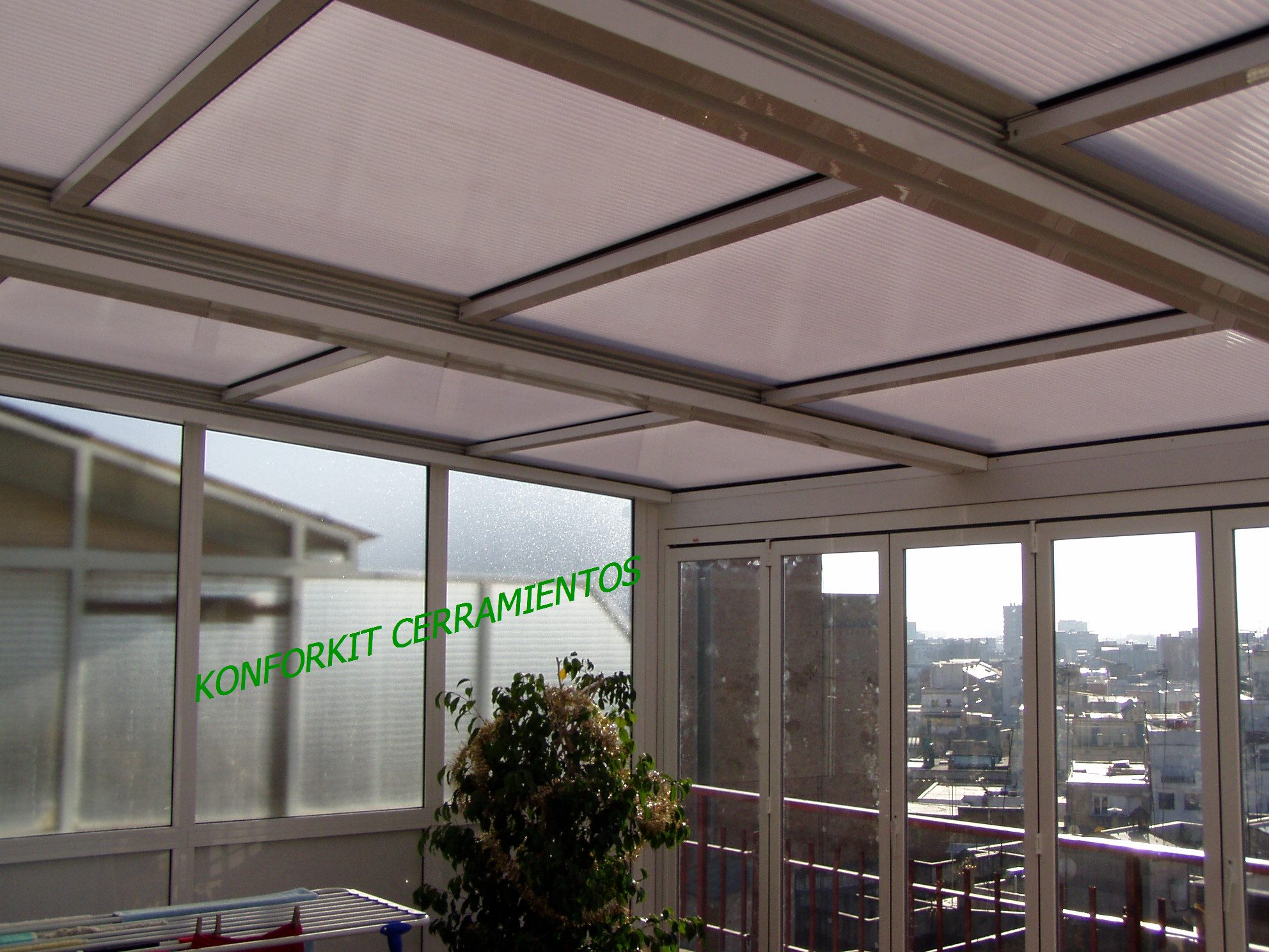 Techo Móvil - Montajes Tecnosur S.L.